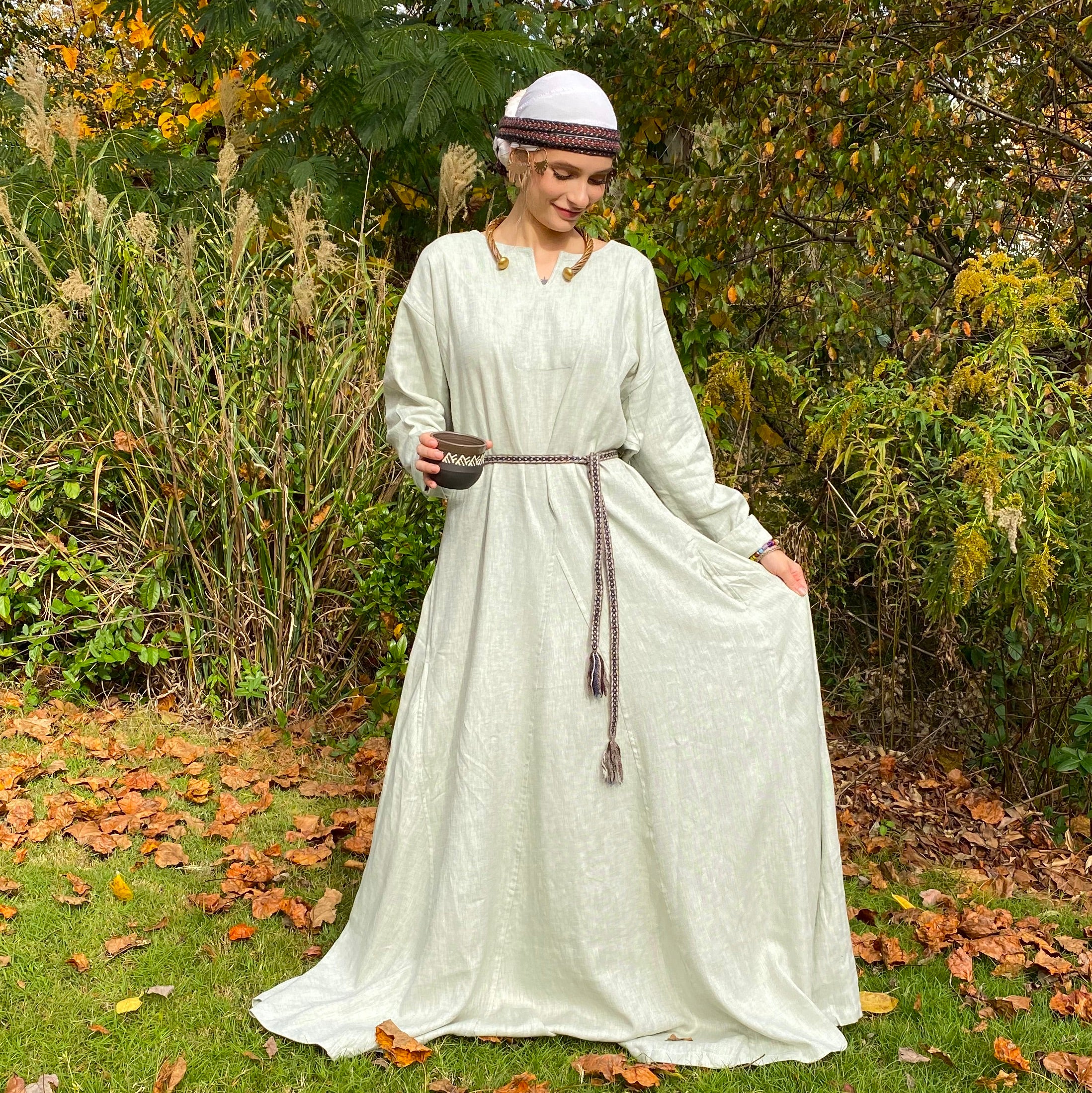 Linengarb.com Renaissance & Medieval Linen Tunics, Pants & Dresses ...